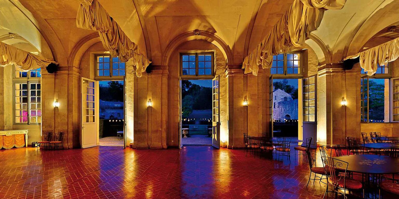 Chateau de Vallery | Perfect French Wedding Venue near Paris